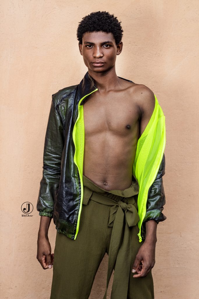 In Red Spring/Summer 2021/2022: Idol José Baña El Caribe con su ...