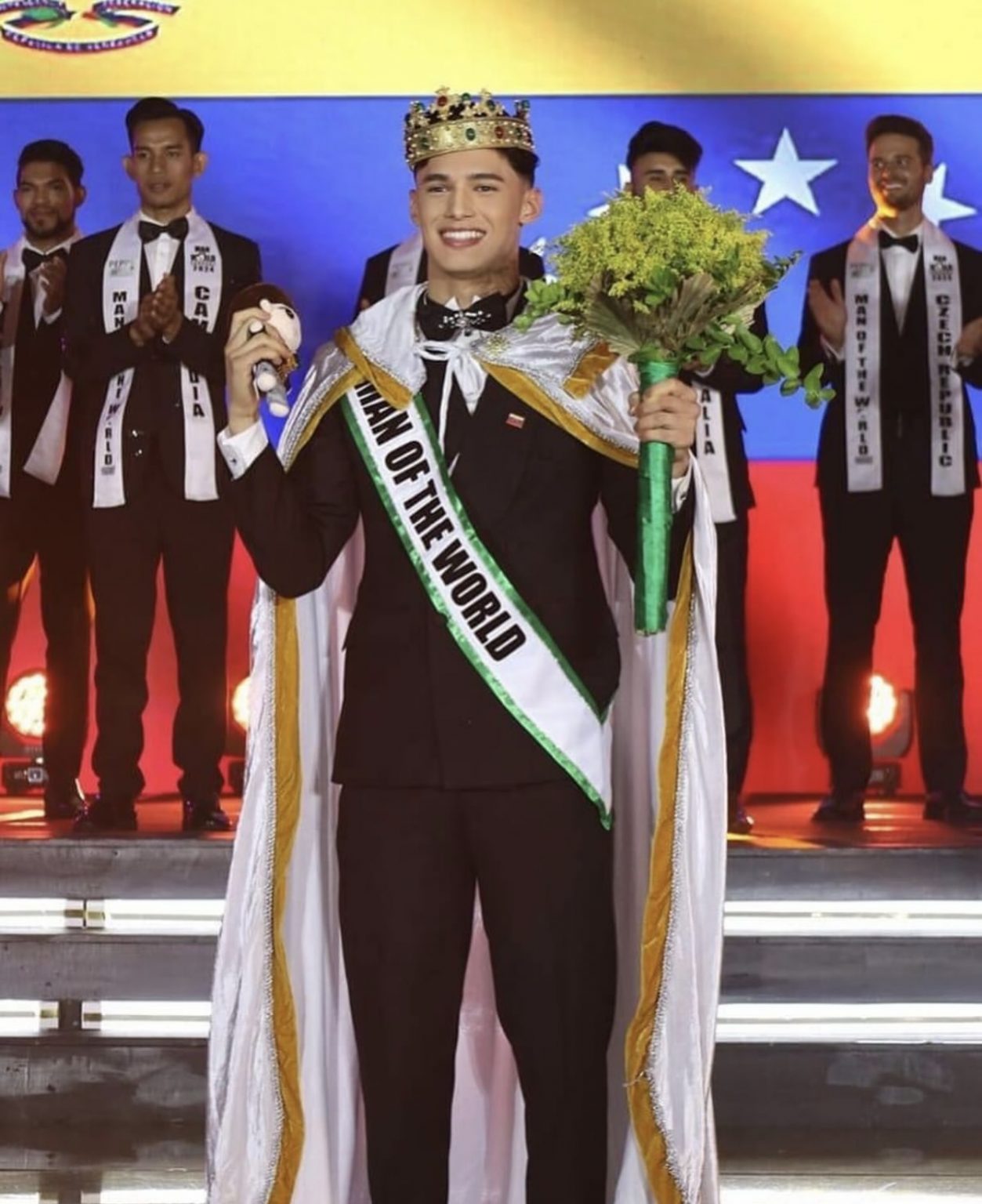 El Venezolano Sergio Azuaga es el nuevo Man Of The World 2024 - VIP